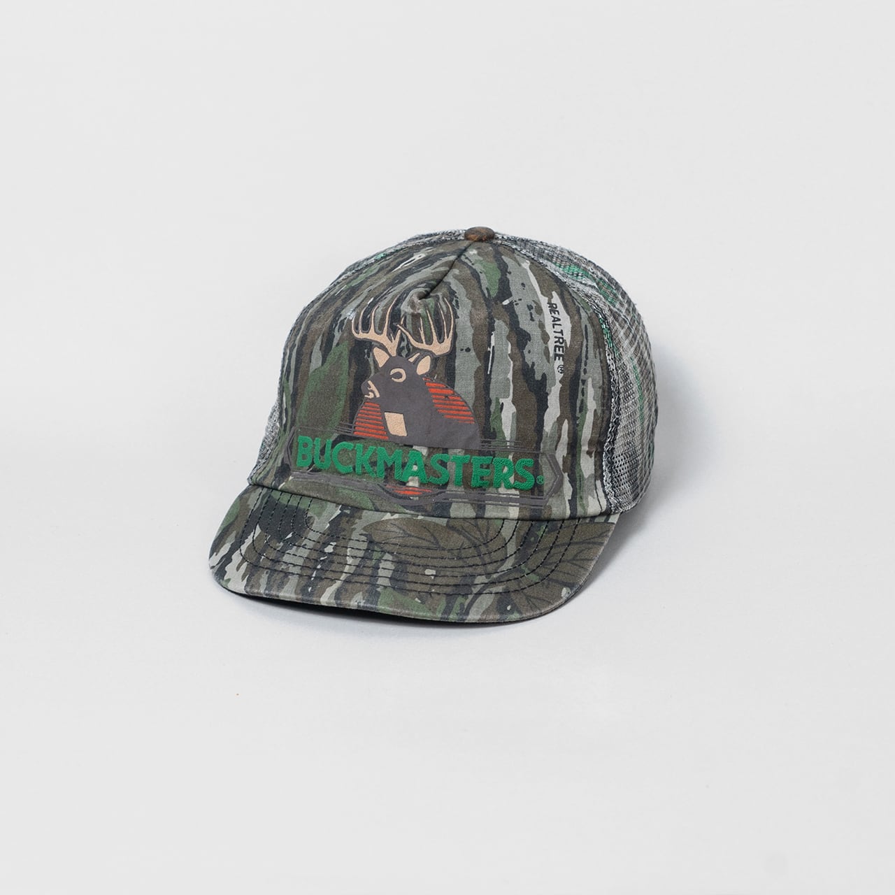Buckmasters – ALLCAPS